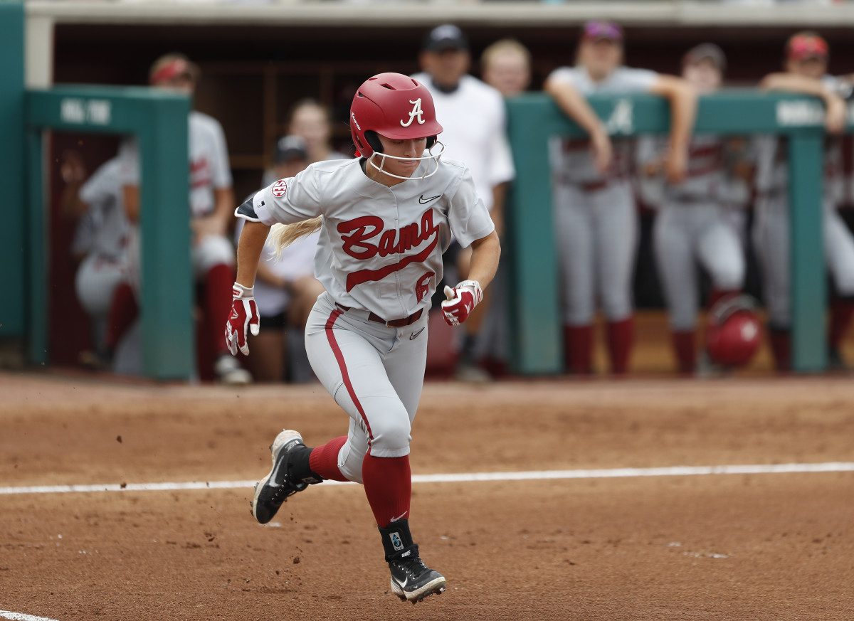 Alabama Softball Closes Perfect Opening Weekend with 8-3 Win over New ...