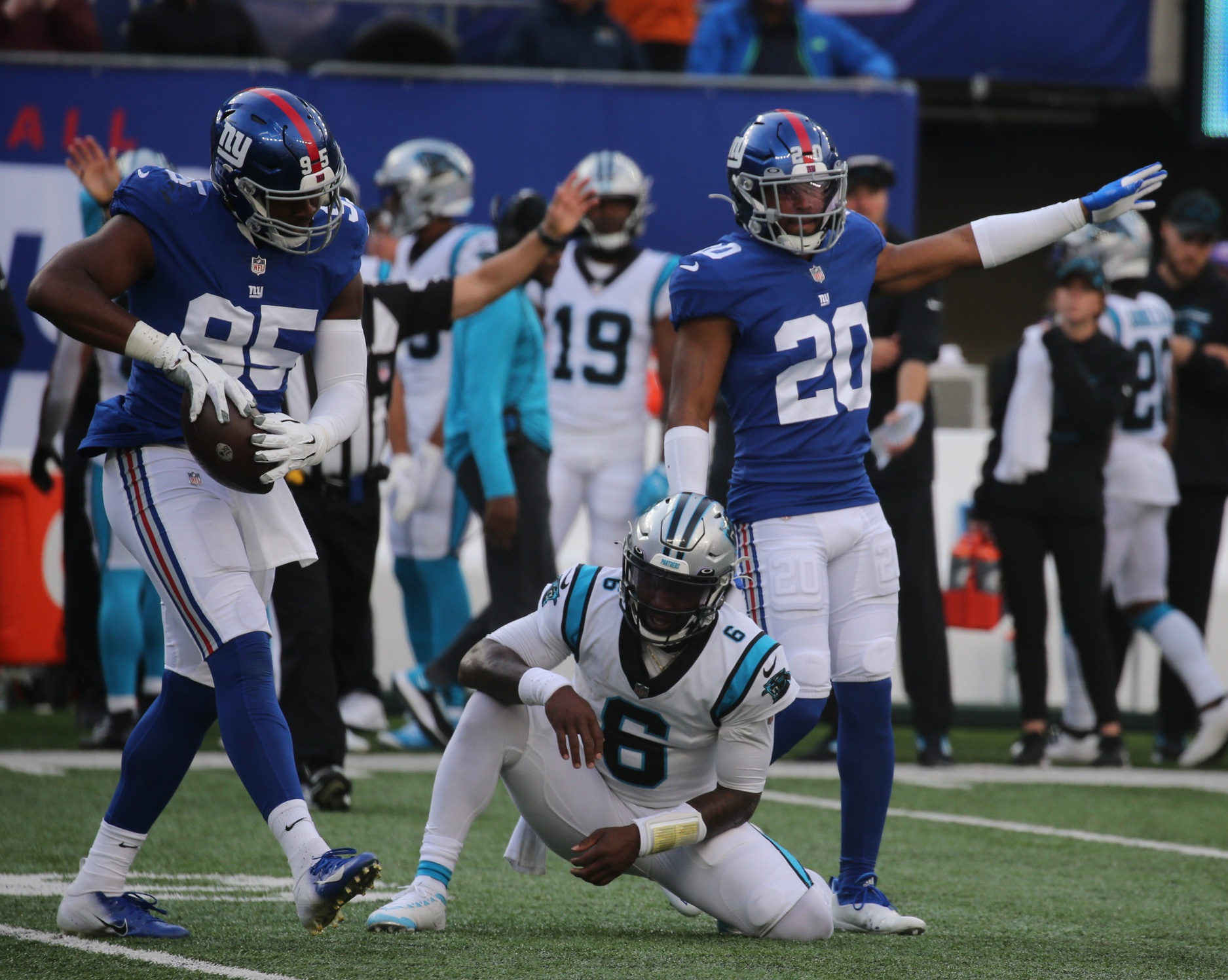 Five Notable Numbers in New York Giants' Win Over Carolina - Sports ...