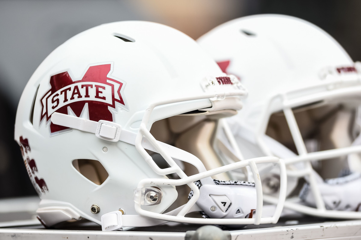 Mississippi State football: Charles Cross named SEC Offensive Lineman ...