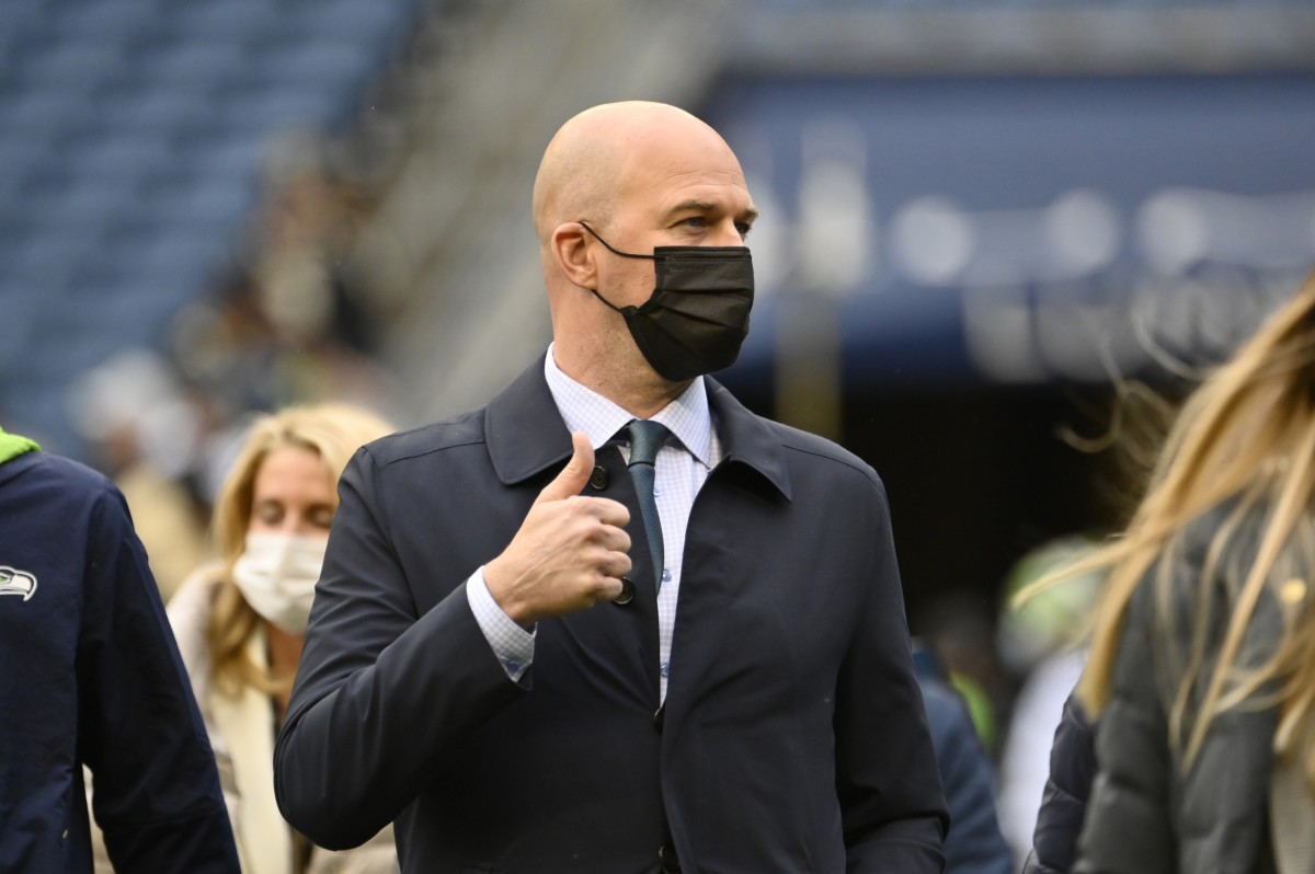 Matt Hasselbeck Inducted into Seattle Seahawks Ring of Honor - Sports ...