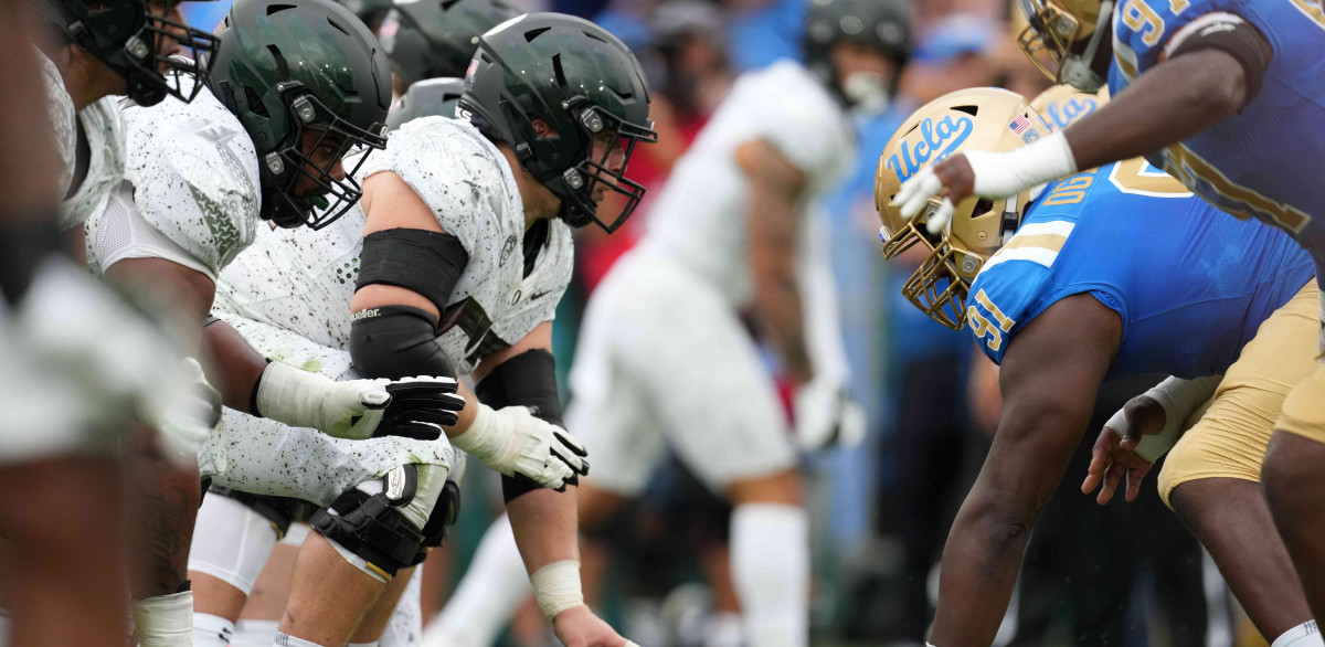 Evaluating the Impact of Oregon Football Offensive Lineman Kingsley ...