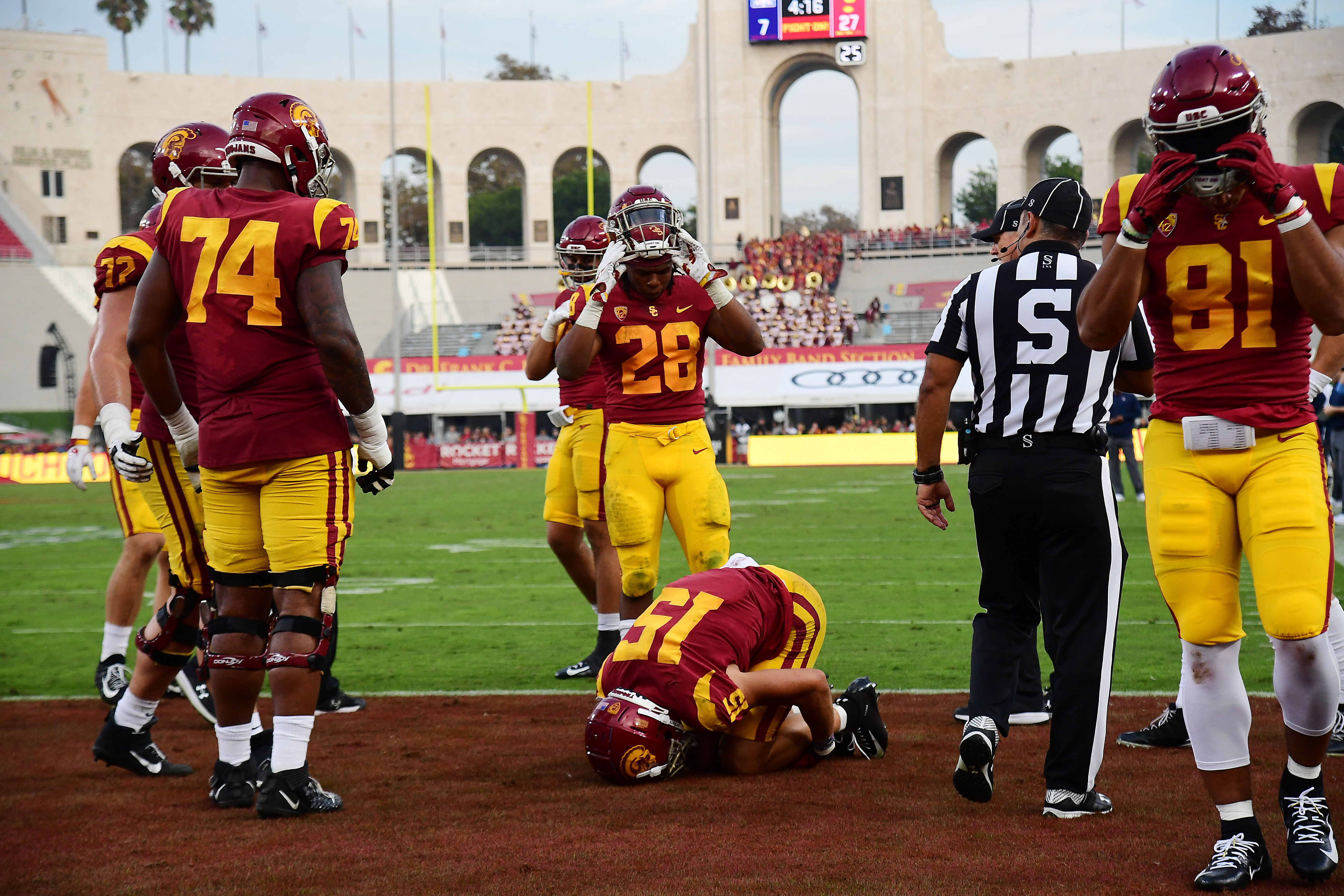 Donte Williams Gives Post Game Update on USC WR Drake London - Sports ...