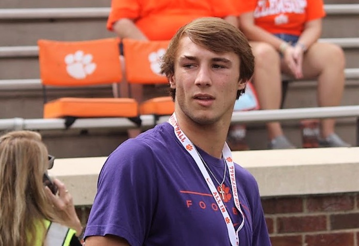 Cade Klubnik Fits Clemson Perfectly - Sports Illustrated Clemson Tigers ...