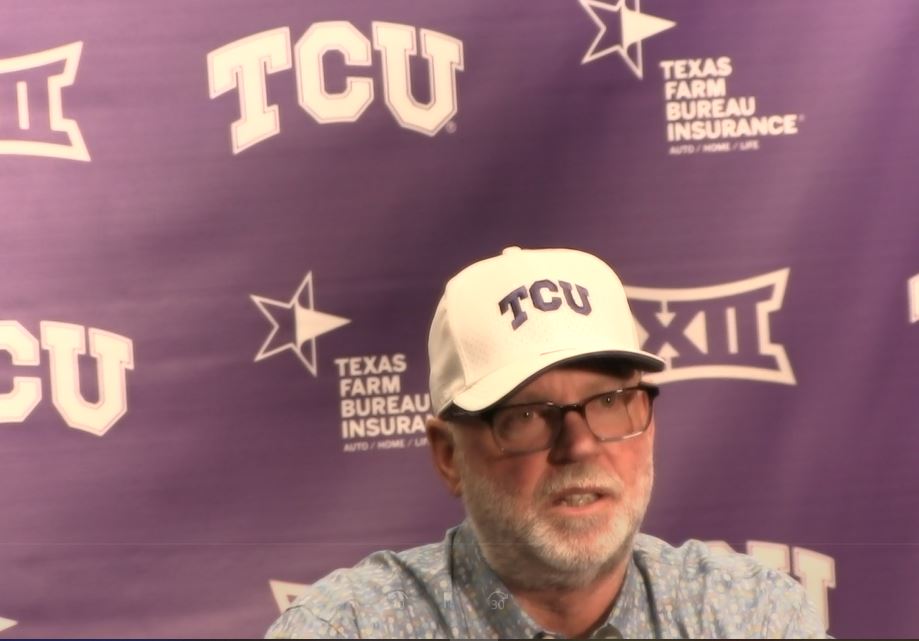 Watch! Press conference with Jerry Kill - Sports Illustrated TCU Killer ...