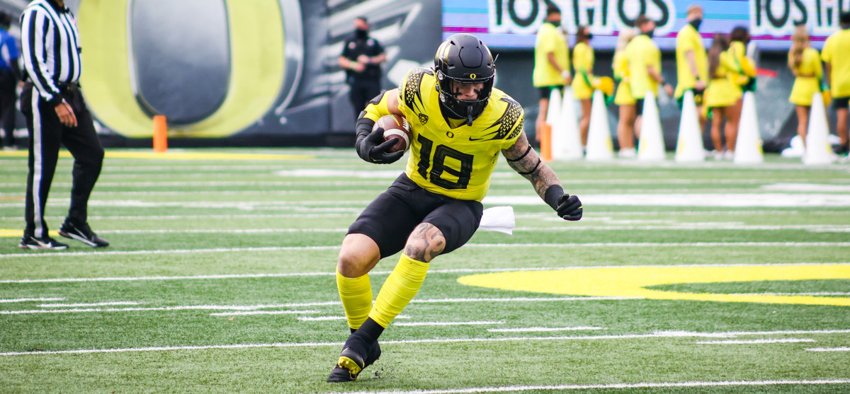 Oregon Football Tight End Spencer Webb Dies at Age 22 After Suffering ...