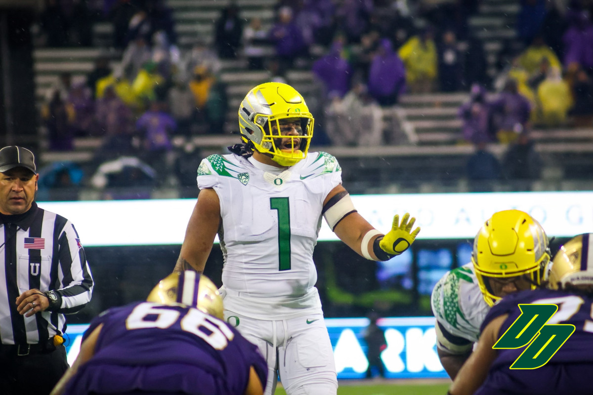 Linebacker Noah Sewell Projected to be Next First-Round NFL Draft Pick ...