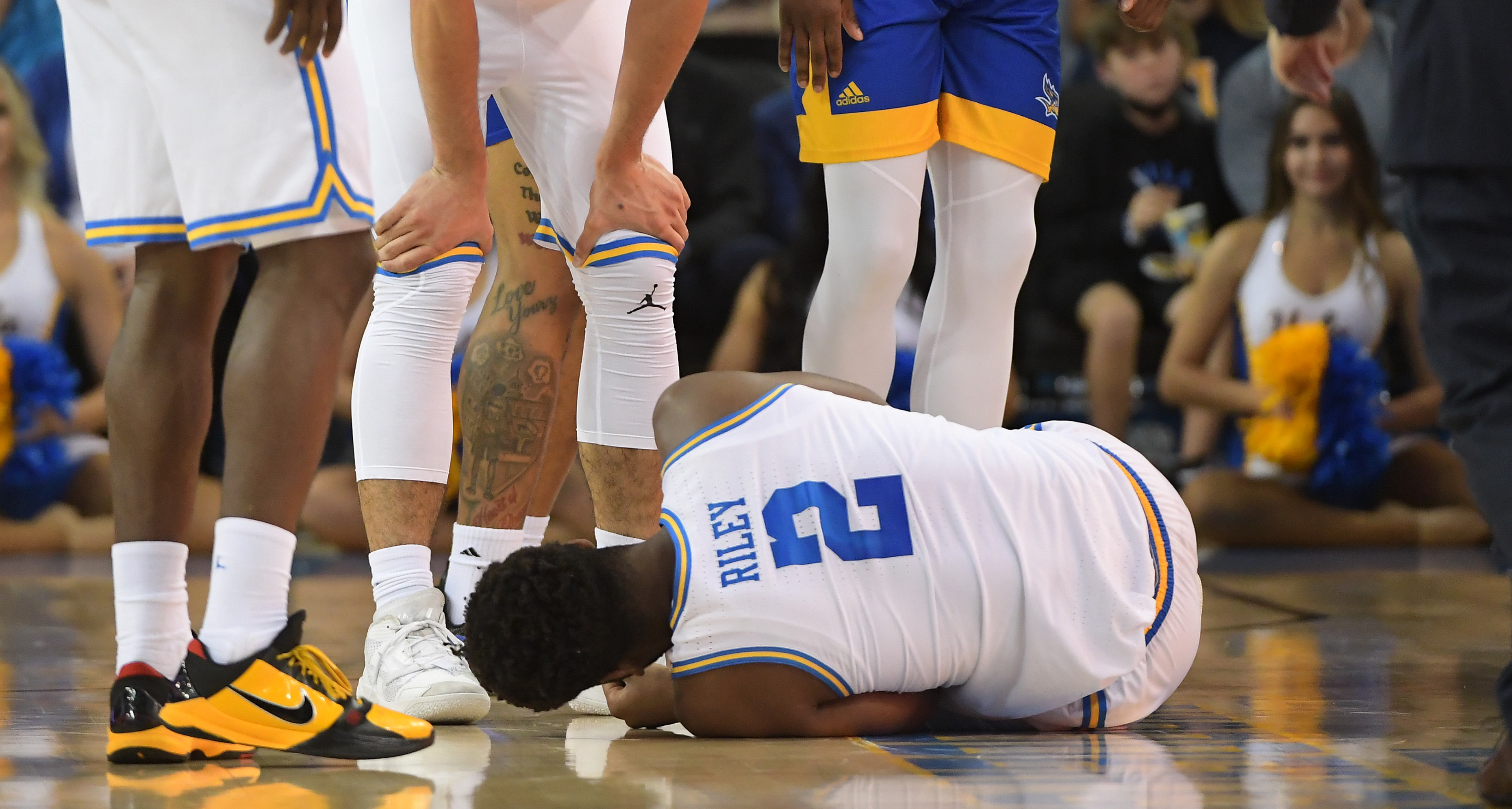 UCLA Men's Basketball Forward Cody Riley Diagnosed With MCL Sprain, Out ...