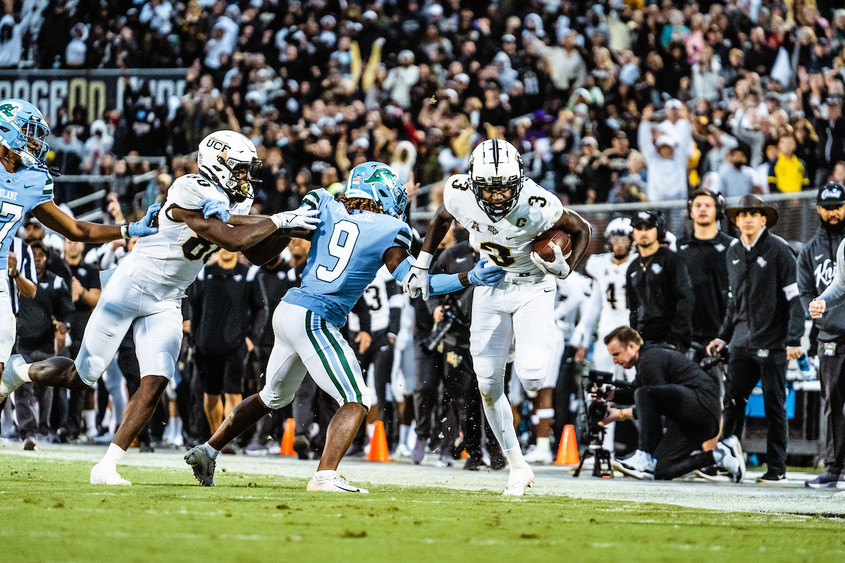 UCF Football's Brandon Johnson Helps to Lead the Knights' Depleted ...