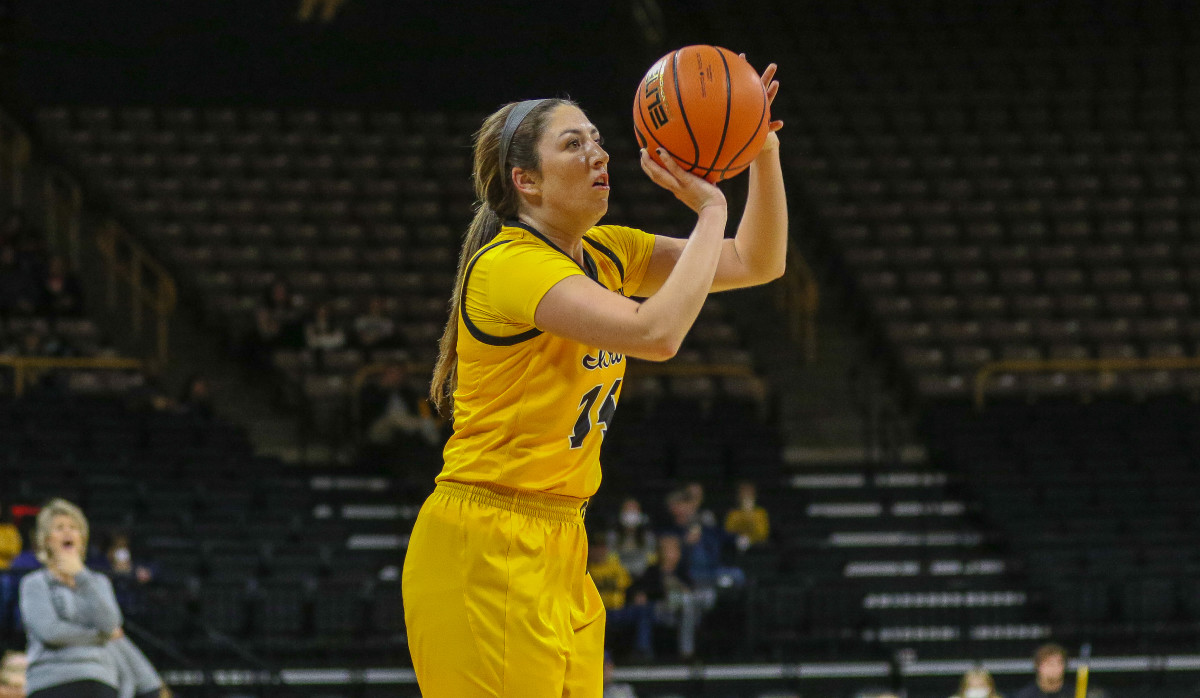 Hawkeyes Rebound with Win at Nebraska - Sports Illustrated Iowa ...