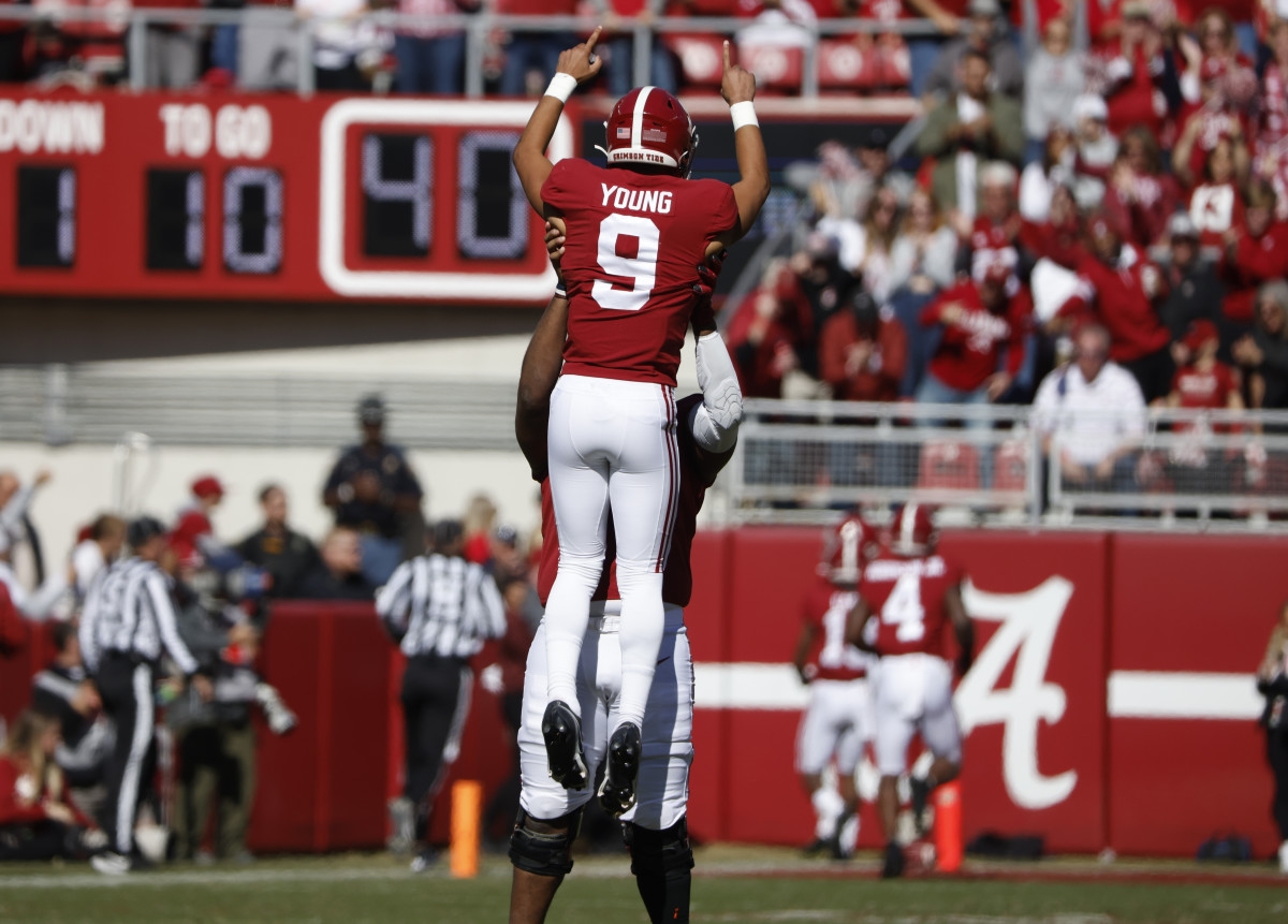 Bryce Young Named Finalist for Manning Award - Sports Illustrated ...