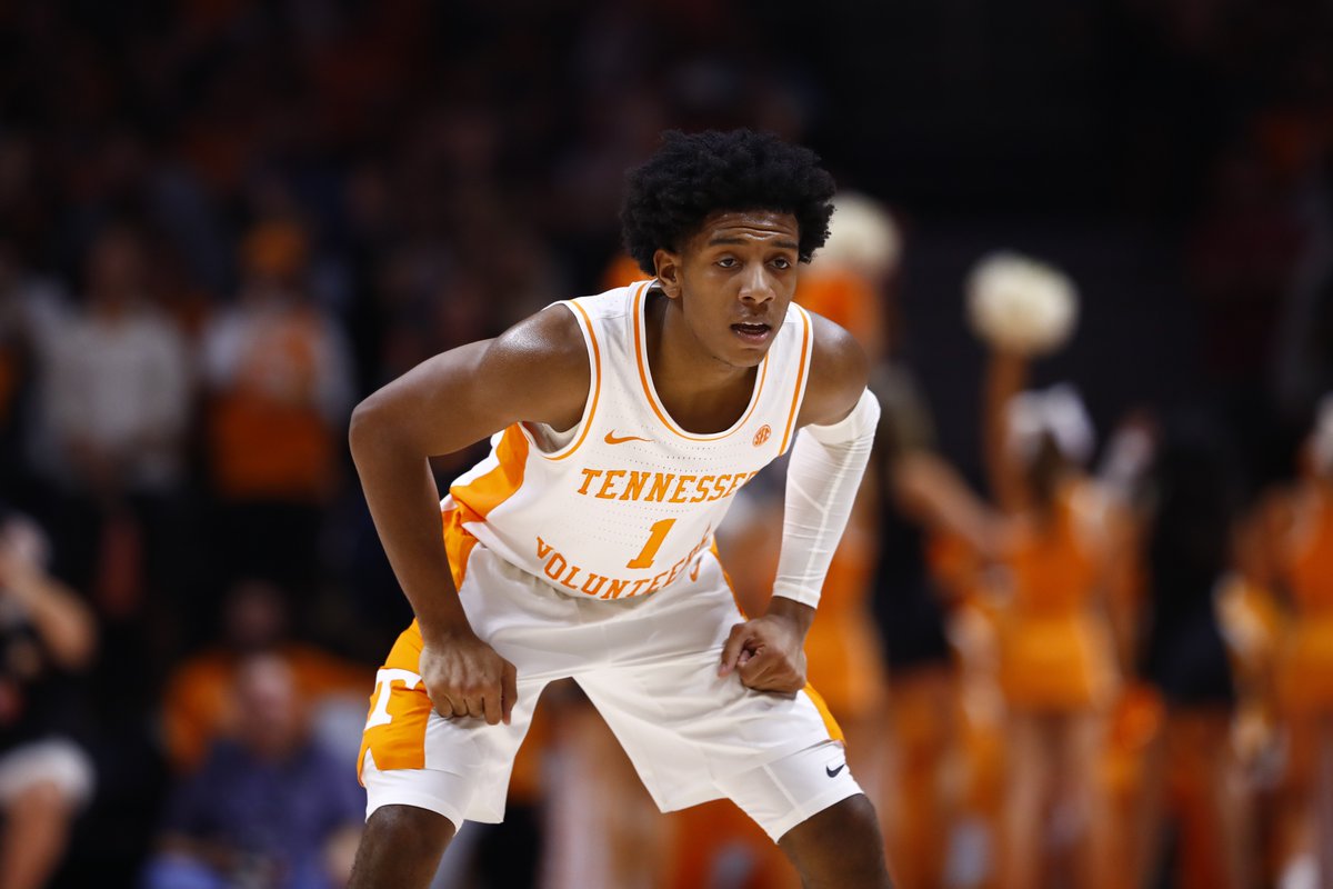 Tennessee Point Guard Earns SEC Weekly Honors - Sports Illustrated ...