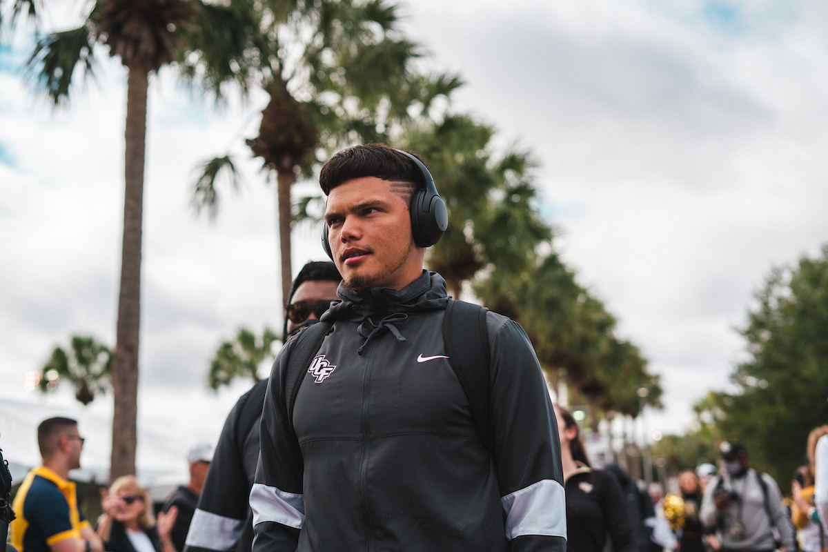 What are the Reasons Behind UCF Quarterback Dillon Gabriel's Transfer ...