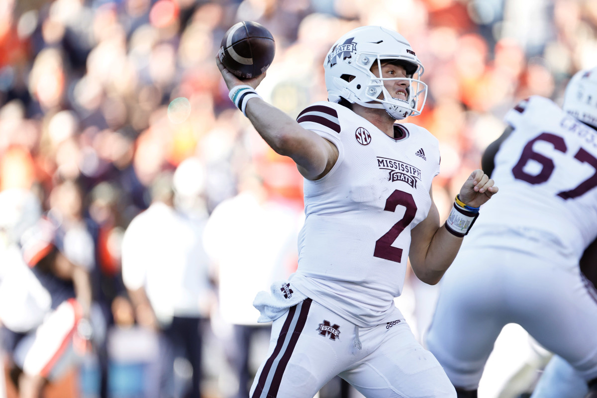 Mississippi State football: Charles Cross named recipient of Kent Hull ...