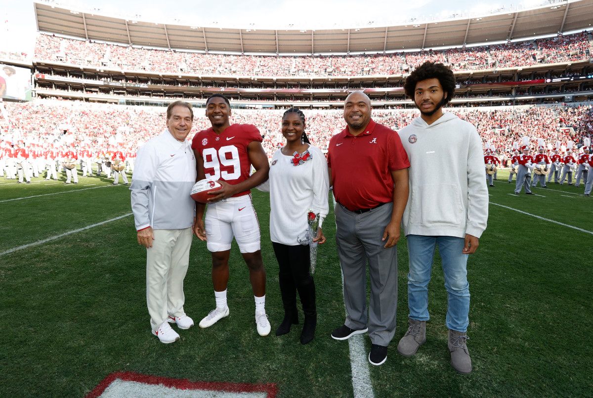 Alabama Punter Ty Perine Enters Transfer Portal - Sports Illustrated ...
