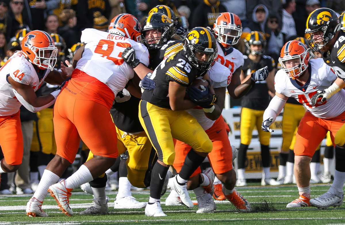 Iowa Running Back Room Has New Look - Sports Illustrated Iowa Hawkeyes ...