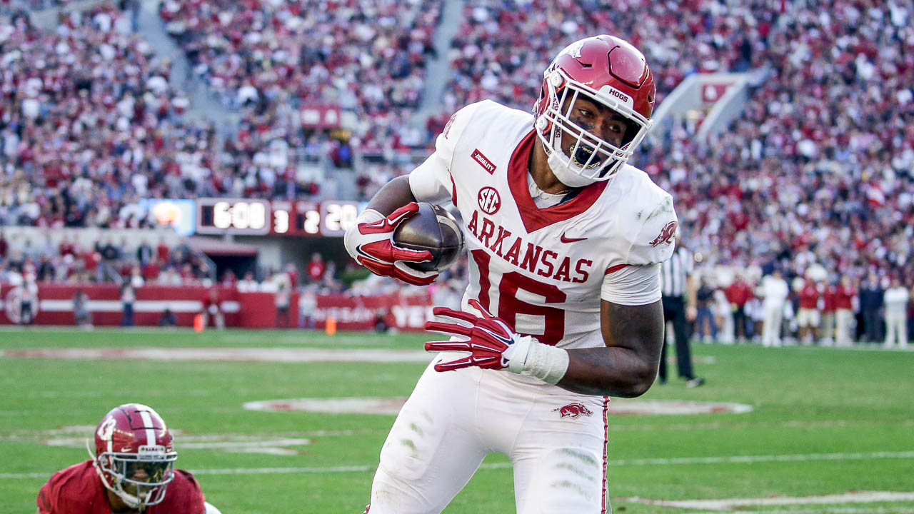 Live Updates: No. 21 Arkansas vs. No. 2 Alabama - Sports Illustrated ...
