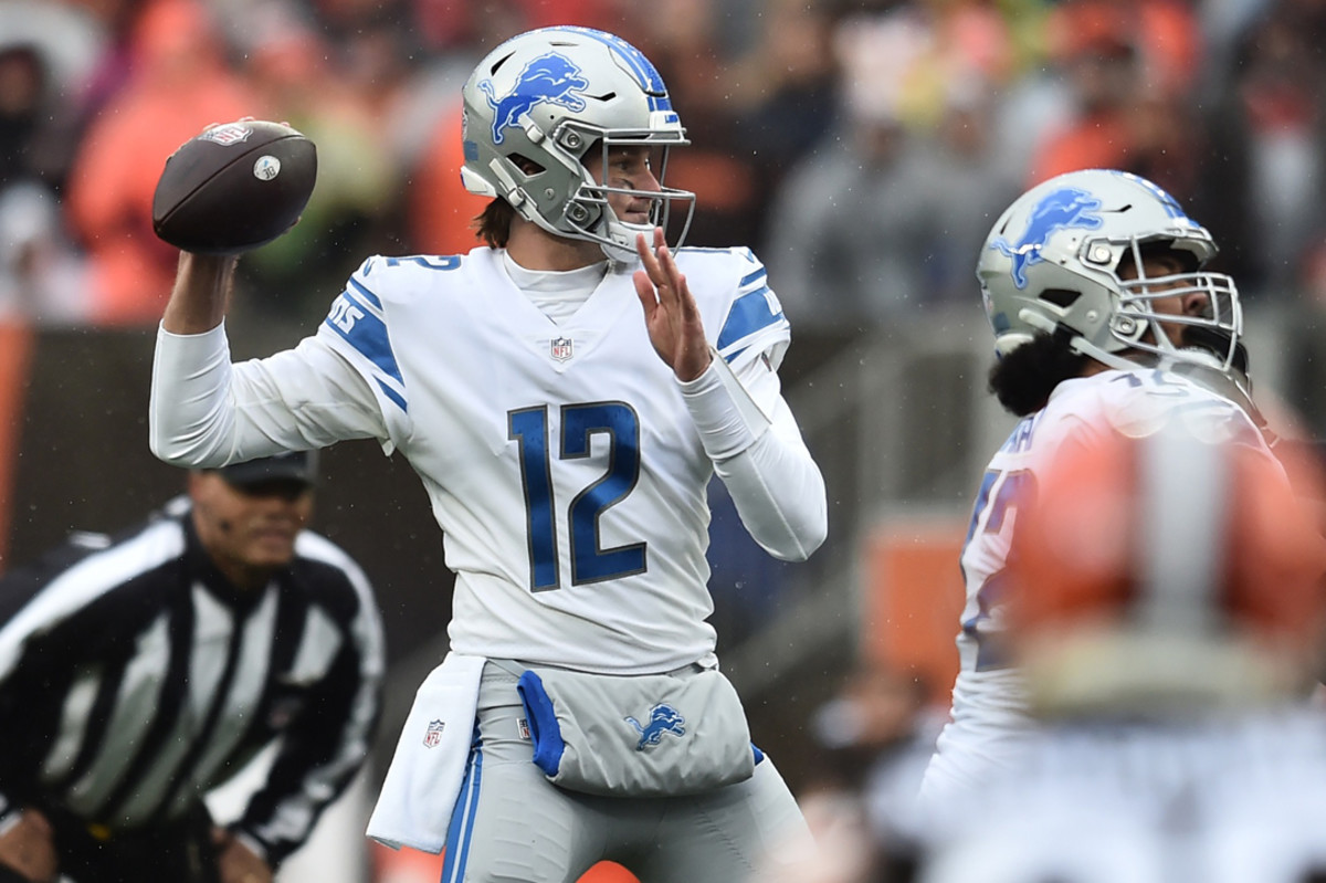 Detroit Lions Brad Holmes pros and cons of re-signing NFL free agent ...