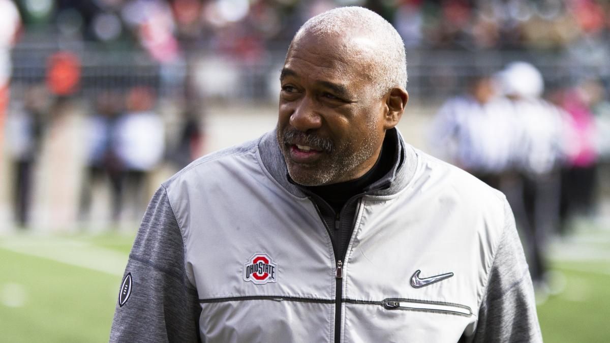 Ohio State's Gene Smith Discusses NIL, Playoff Expansion - Sports ...