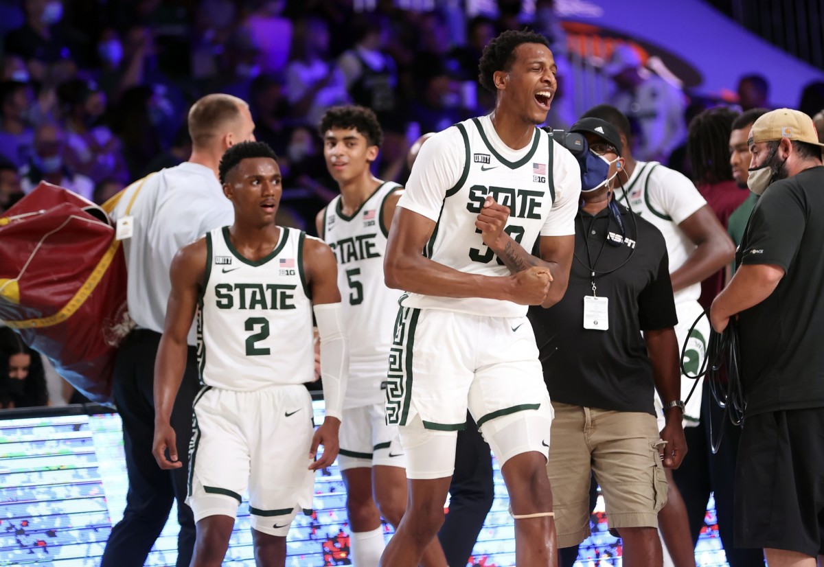 Michigan State Spartans basketball Loyola-Chicago Battle 4 Atlantis ...