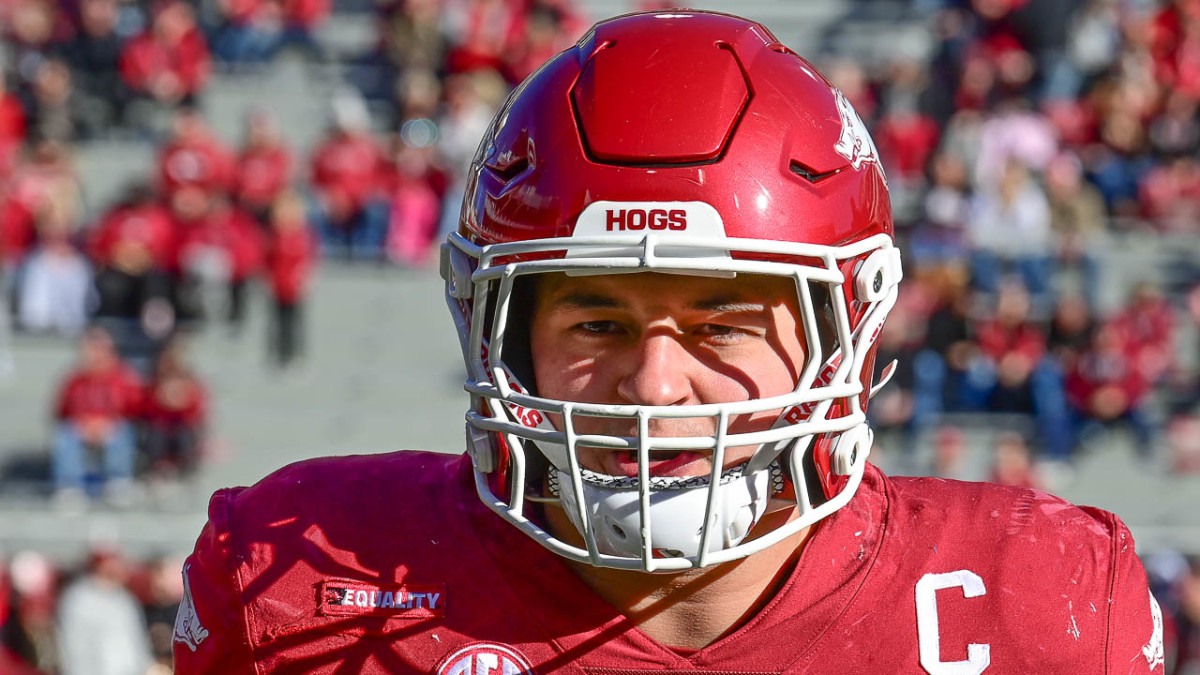 Razorbacks' Grant Morgan Wins Burlsworth Trophy As Top Walk-on - Sports ...