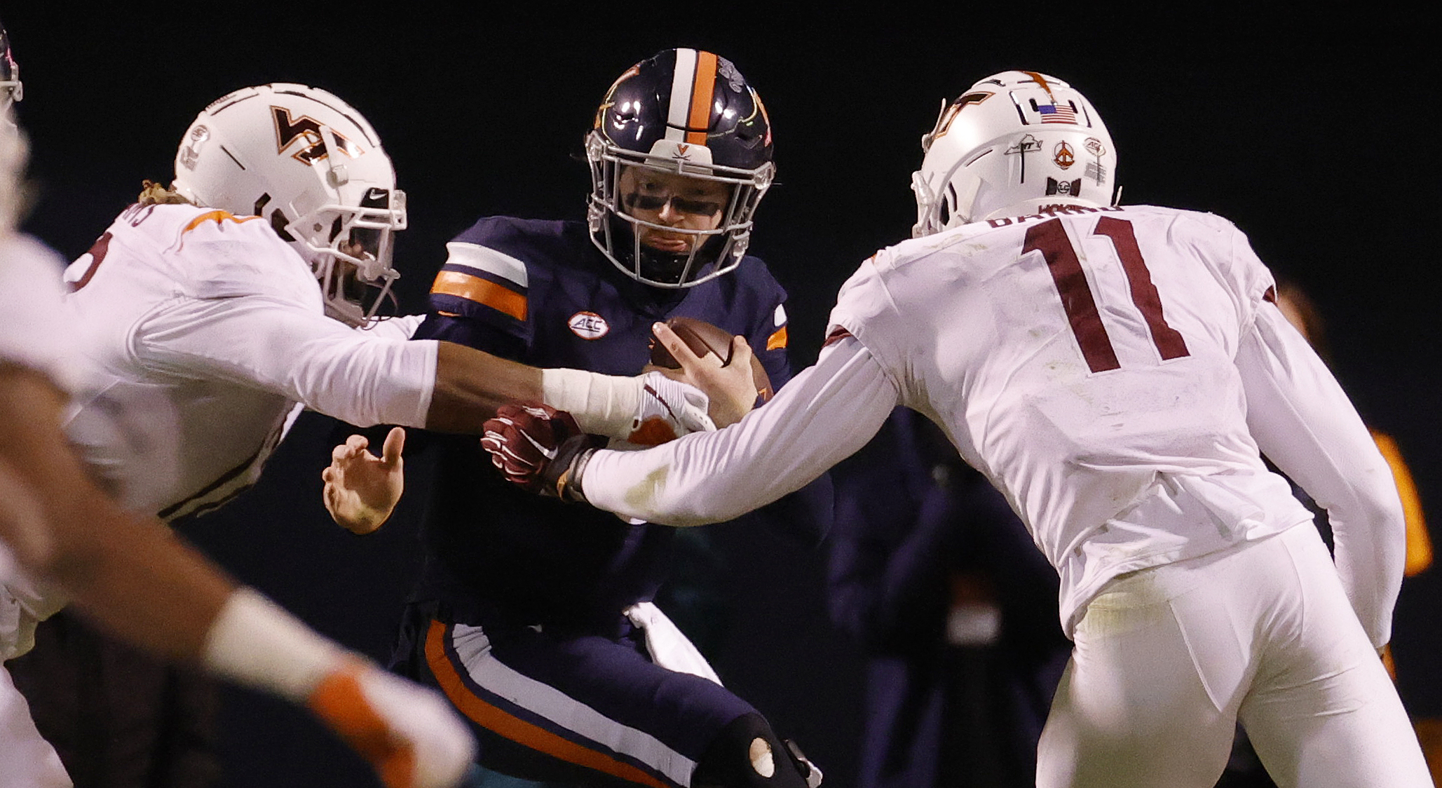 Virginia Falls to Virginia Tech 29-24 in Commonwealth Clash - Sports ...