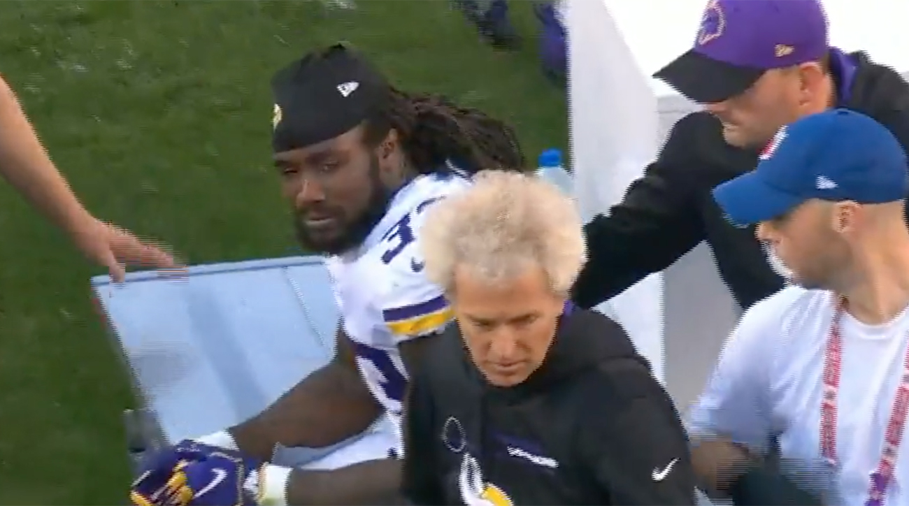 Dalvin Cook: Vikings RB carted off field with shoulder injury - Sports ...
