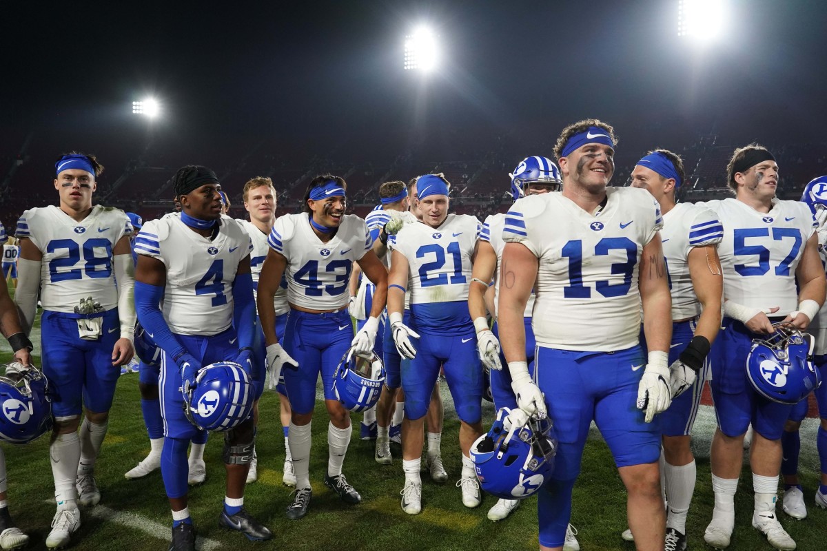 BYU's NY6 Hopes on Life Support after New CFP Rankings - BYU Cougars on ...