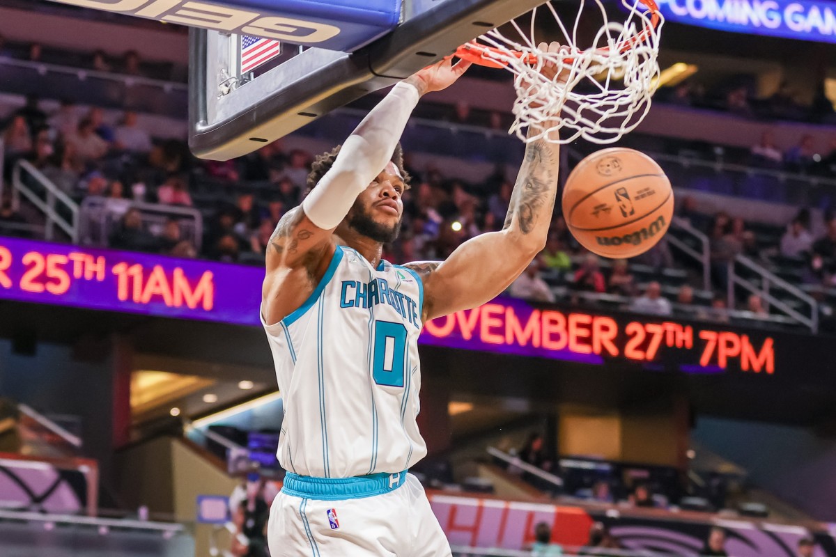 OFFICIAL: Hornets Announce Starting 5 vs Suns - Sports Illustrated ...