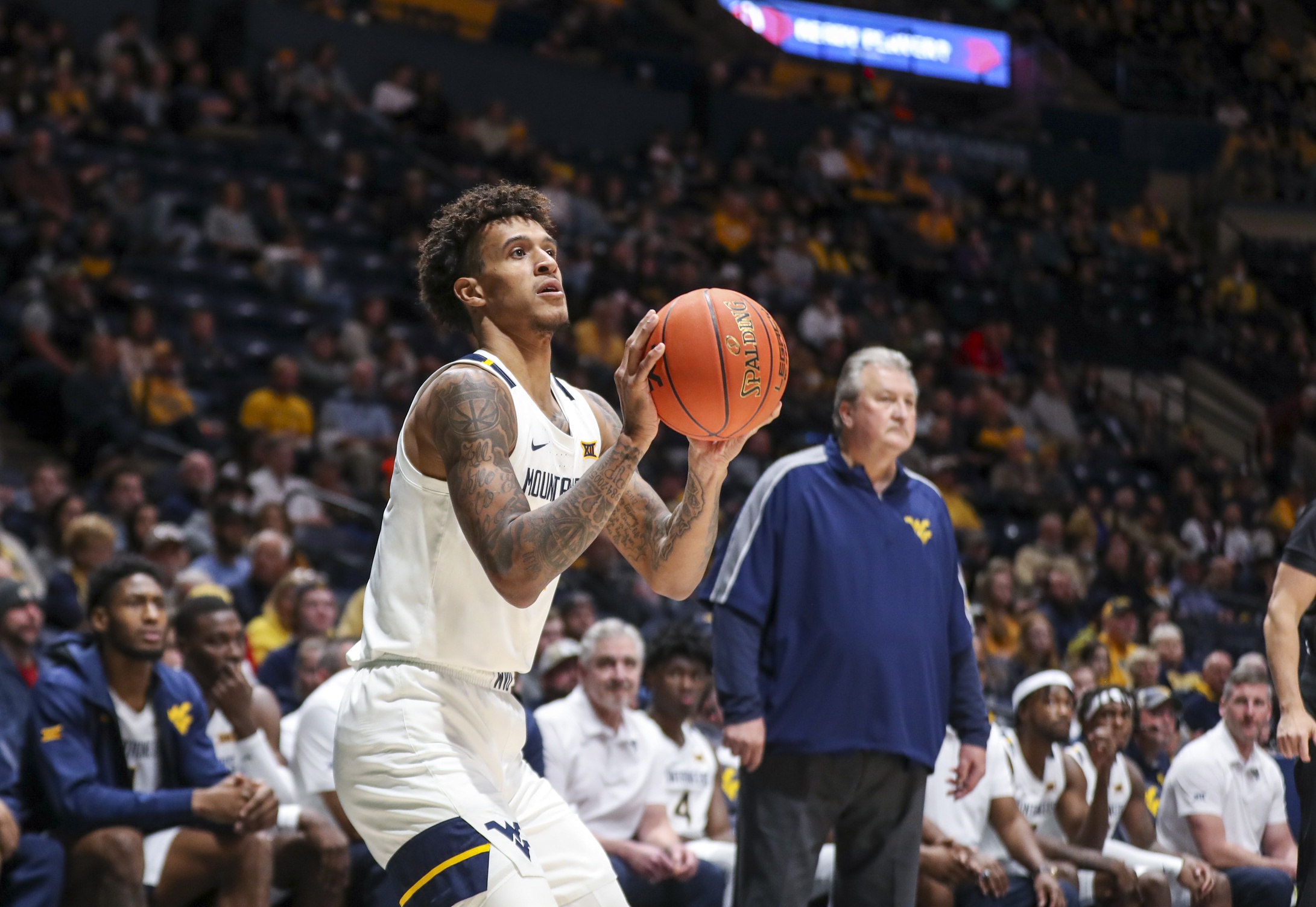 WVU Basketball Announces Starting 5 vs UConn - Sports Illustrated West ...