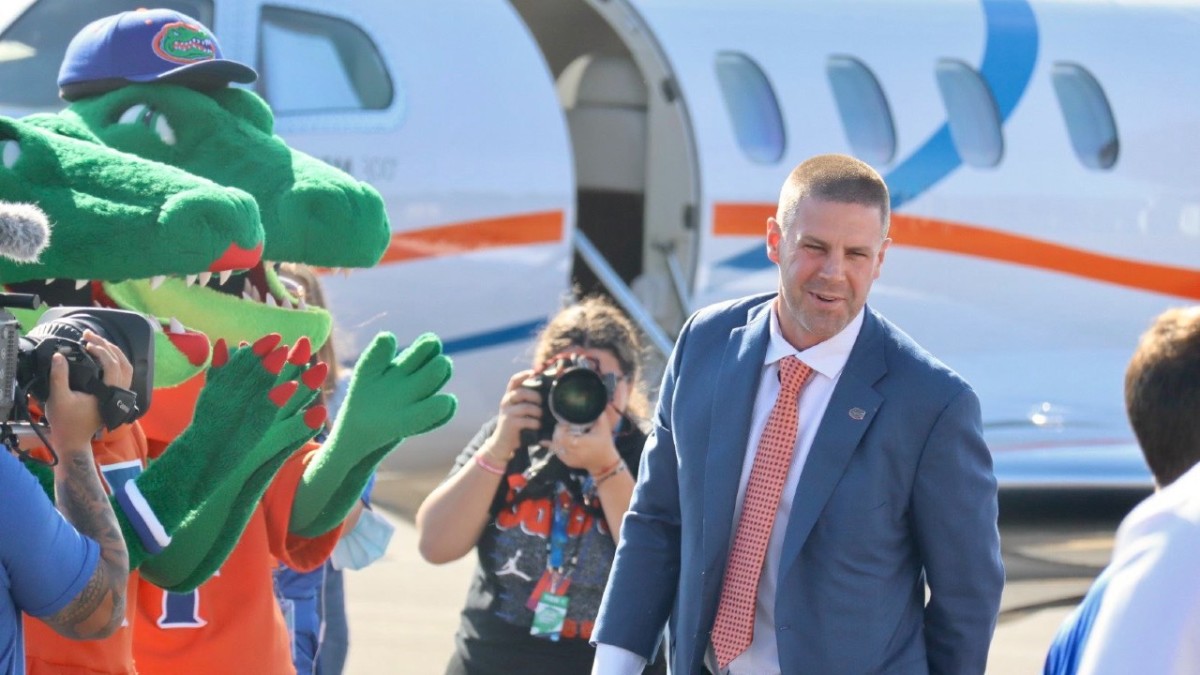 Breaking Down Florida Gators HC Bill Napier's Contract - Sports ...
