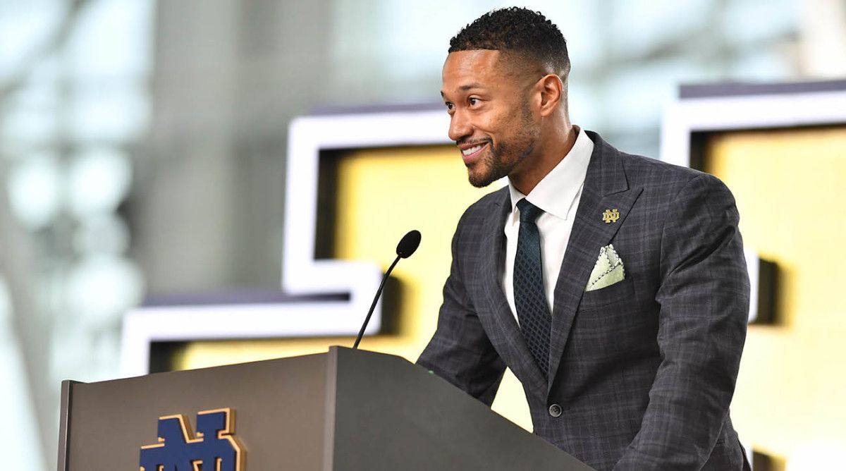 Notre Dame embraces Marcus Freeman after transformative week - Sports ...