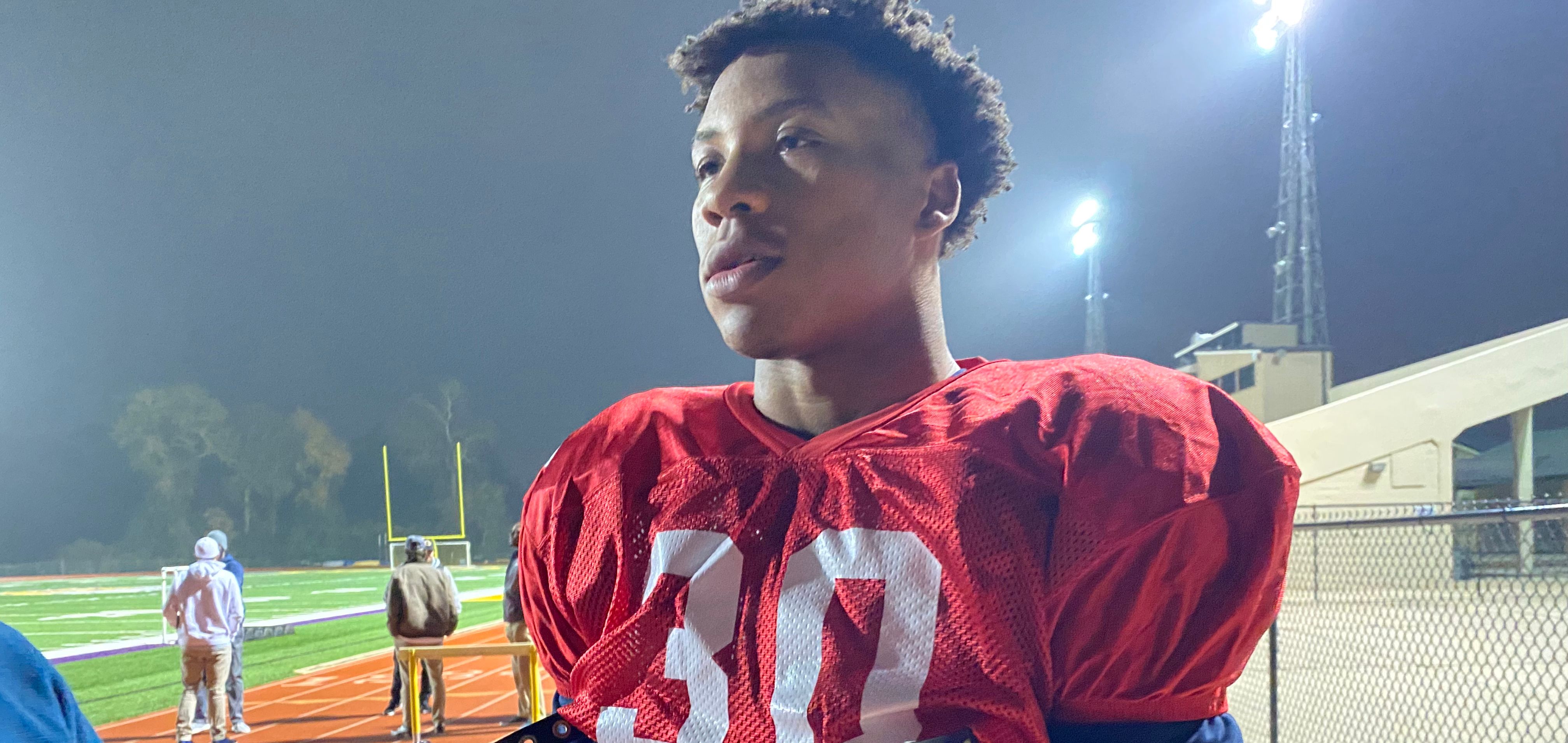 2022 Linebacker Recruit TJ Dudley Opens up on Decommitment From Oregon ...