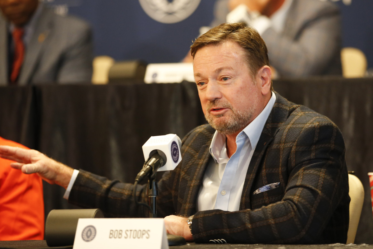 Oklahoma Sooners' Bob Stoops Rode Confidence Into the College Football ...