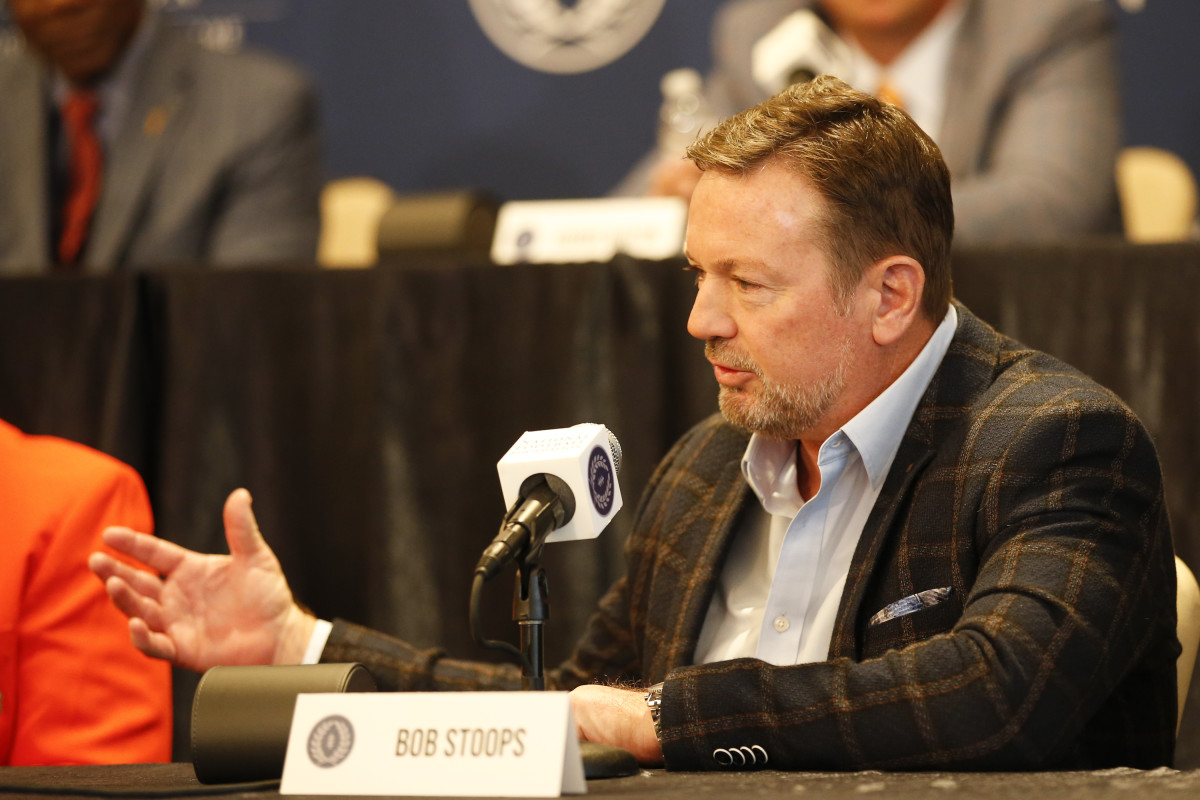 Oklahoma Sooners' Bob Stoops Rode Confidence Into the College Football ...