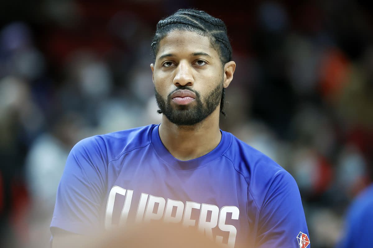 Photo: Paul George Spotted at Rams vs 49ers Game - Sports Illustrated ...