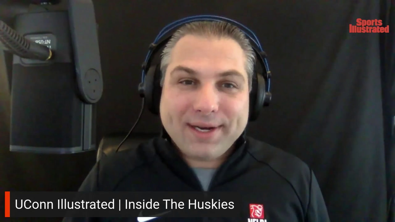 Coach Jim Mora on Mike Vick - Huskies Report