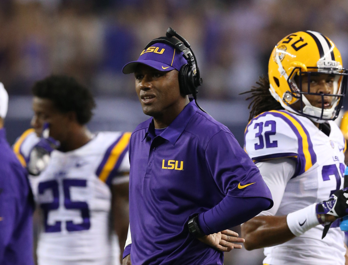 Report: Cornerbacks Coach Corey Raymond Leaving LSU for SEC Rival ...