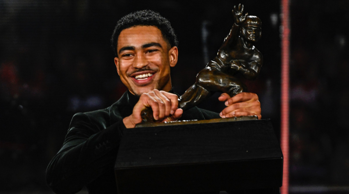 Alabama's Heisman Trophy takeover continues - Sports Illustrated