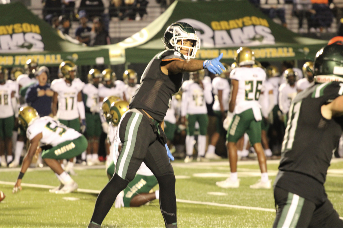 Tennessee Vols Commit Ethan Davis to Miss 2022 Season With Injury ...