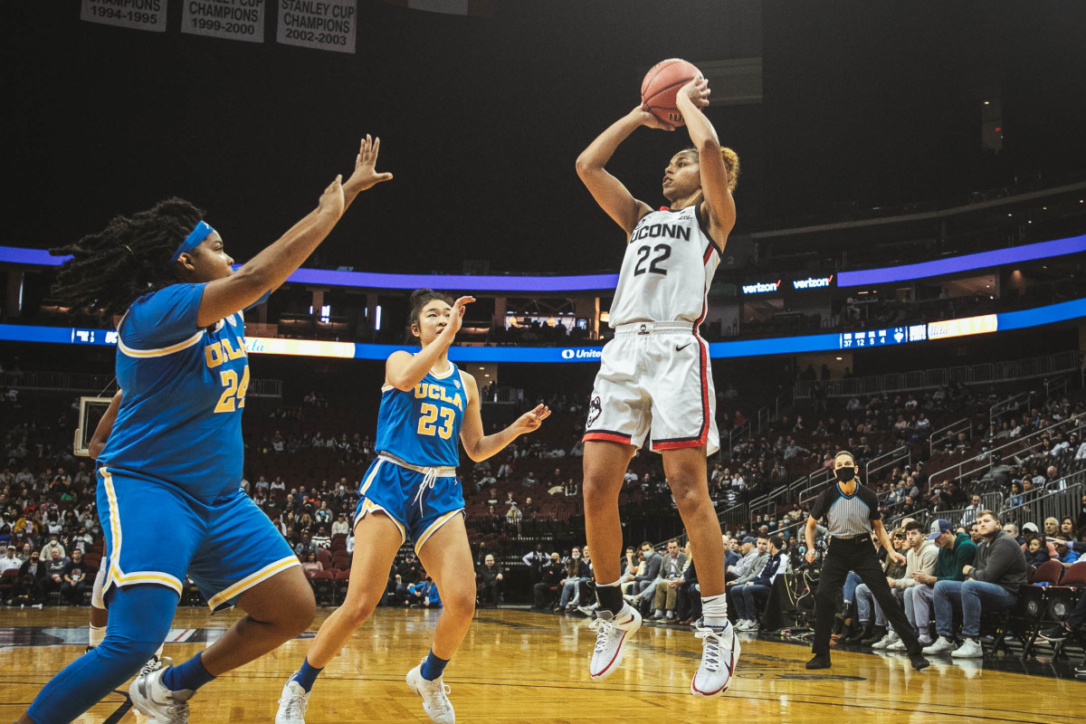 WBB: UConn Rebounds As They Dominate Boards In Win Over UCLA - Huskies ...