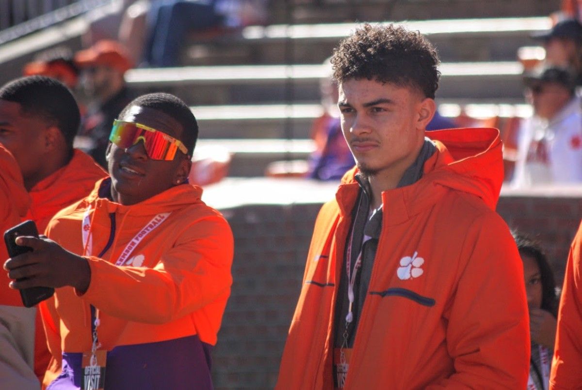 Jeadyn Lukus Signs National Letter of Intent With Clemson Tigers ...