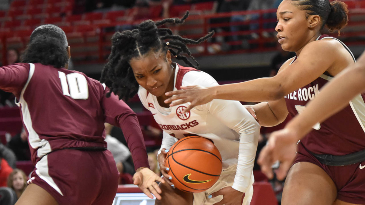 WATCH-PHOTOS: Amber Ramirez, Elauna Eaton After Win Over Little Rock ...