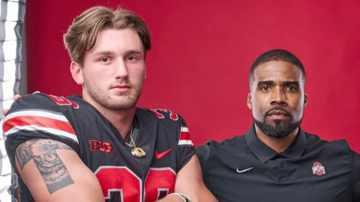 2022 In-State Linebacker Gabe Powers Signs With Ohio State - Sports ...