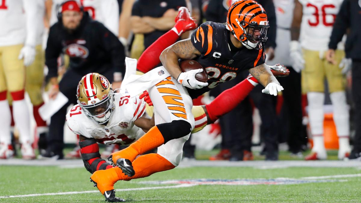 49ers Linebacker Azeez Al-Shaair is Day to Day with an Elbow Sprain ...