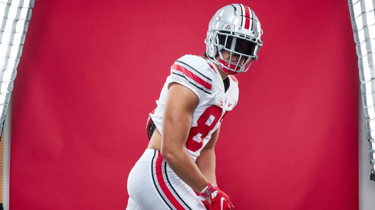 2022 Georgia Tight End Bennett Christian Signs With Ohio State - Sports ...