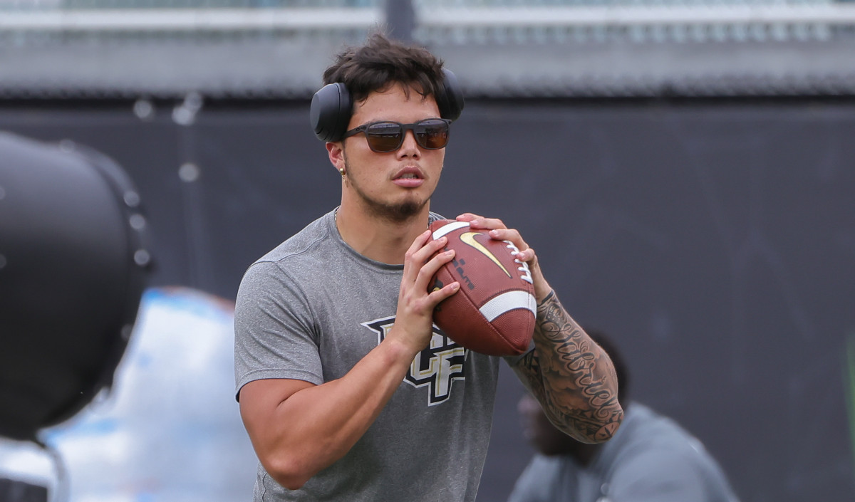 Former UCF Quarterback Dillon Gabriel Announces Transfer to UCLA ...