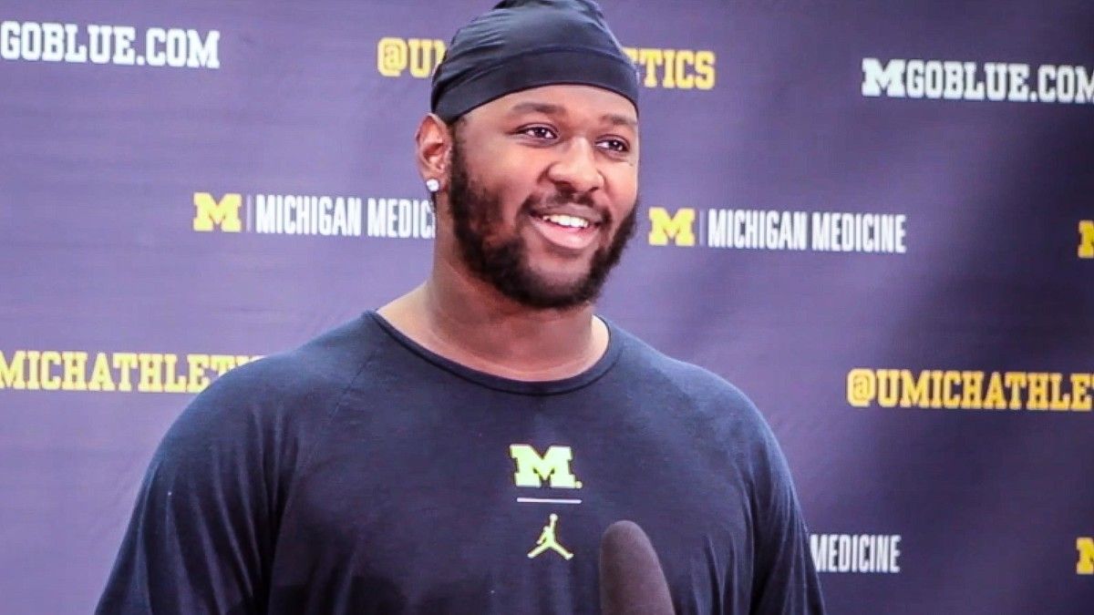 Michigan Football's Christopher Hinton Talks Playing Georgia Bulldogs ...
