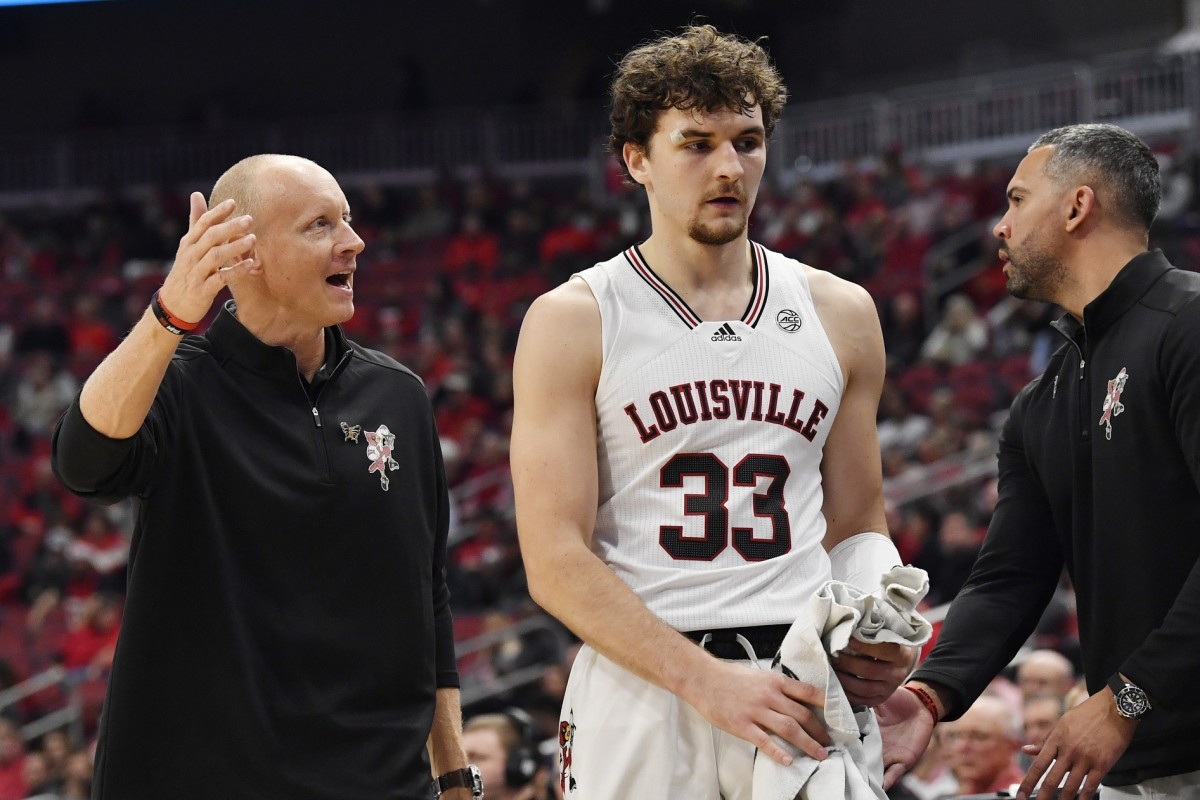 Watch: Louisville Head Coach Chris Mack, Forward Matt Cross Preview ...