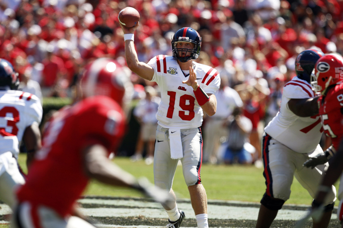 A Modern History of Transfer Quarterbacks at Ole Miss - The Grove ...