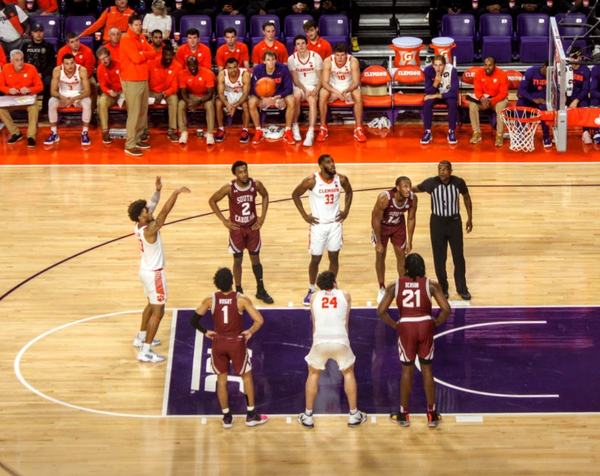 Clemson Knocks Off Rival Gamecocks 70-56 - Sports Illustrated Clemson ...